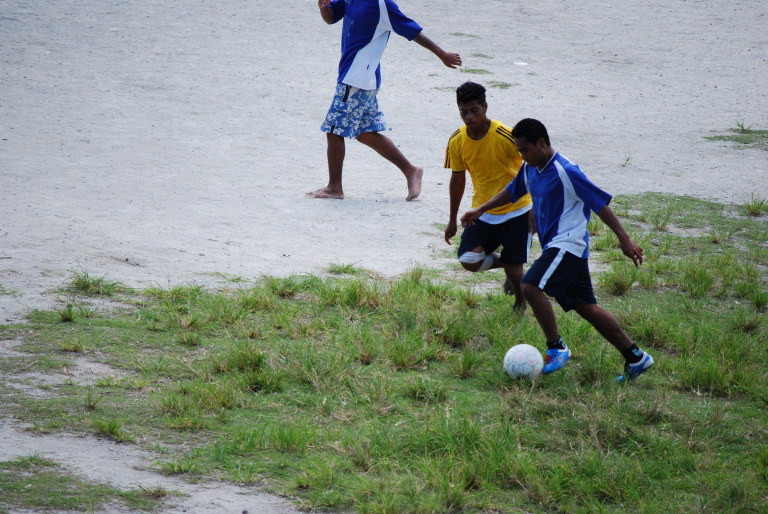 All the secondary schools in Kiribati compete in football - Kiribati ...