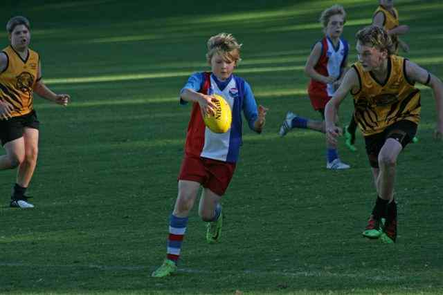 Match Reports Round 3 V Gawler Central - Barossa District Football ...